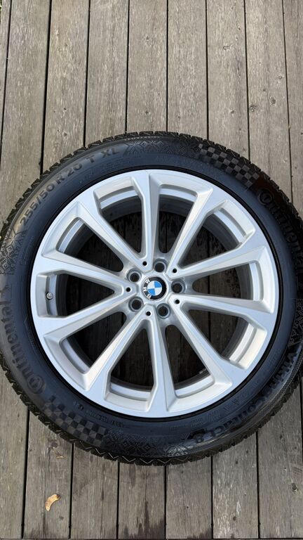 BMW x7 lamell rehvid ja veljed - SOOV.ee