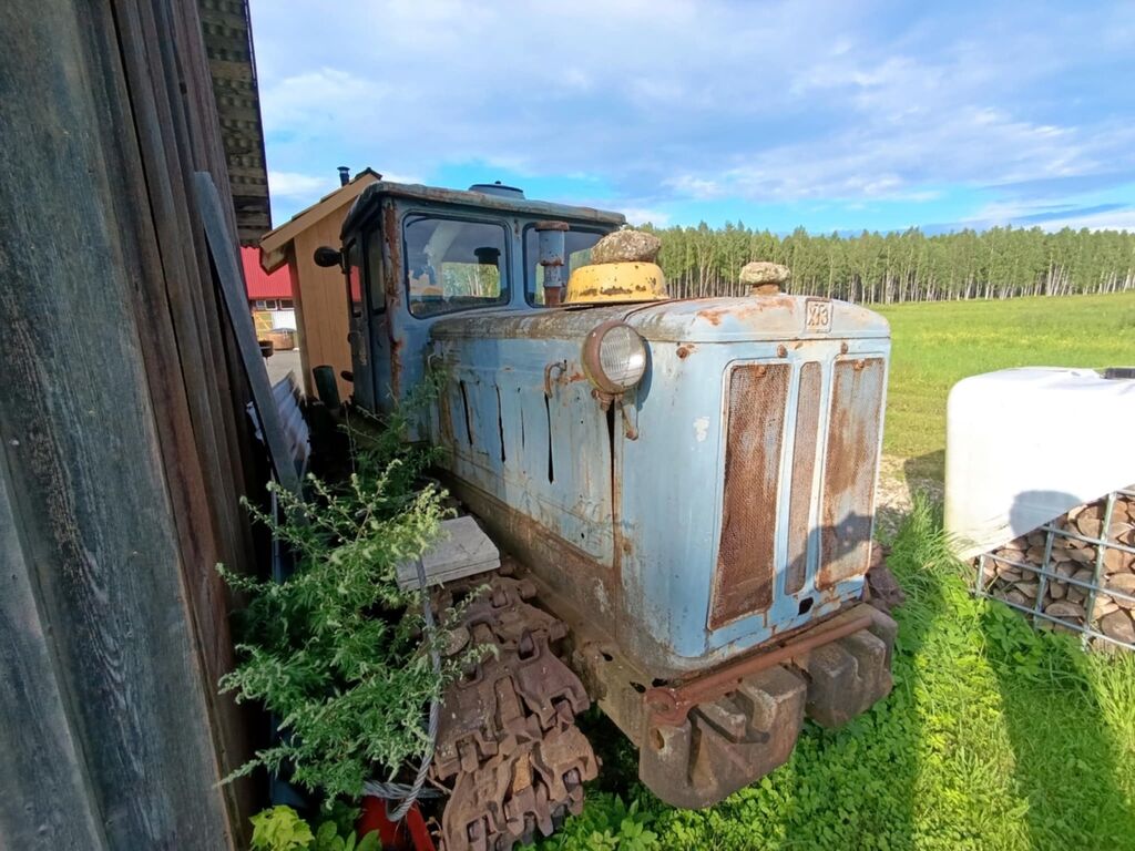 Linttraktor DT74 - Soov.ee
