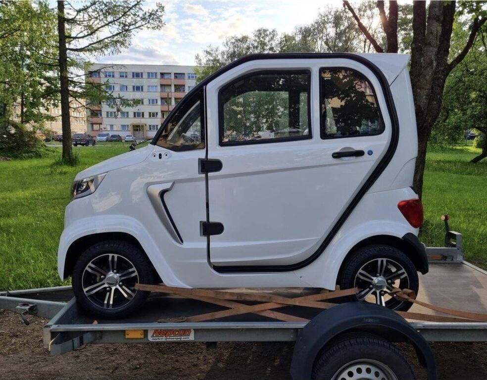 Elektriline mopeedauto Flistar YD2000DP-03 2022.a - SOOV.ee