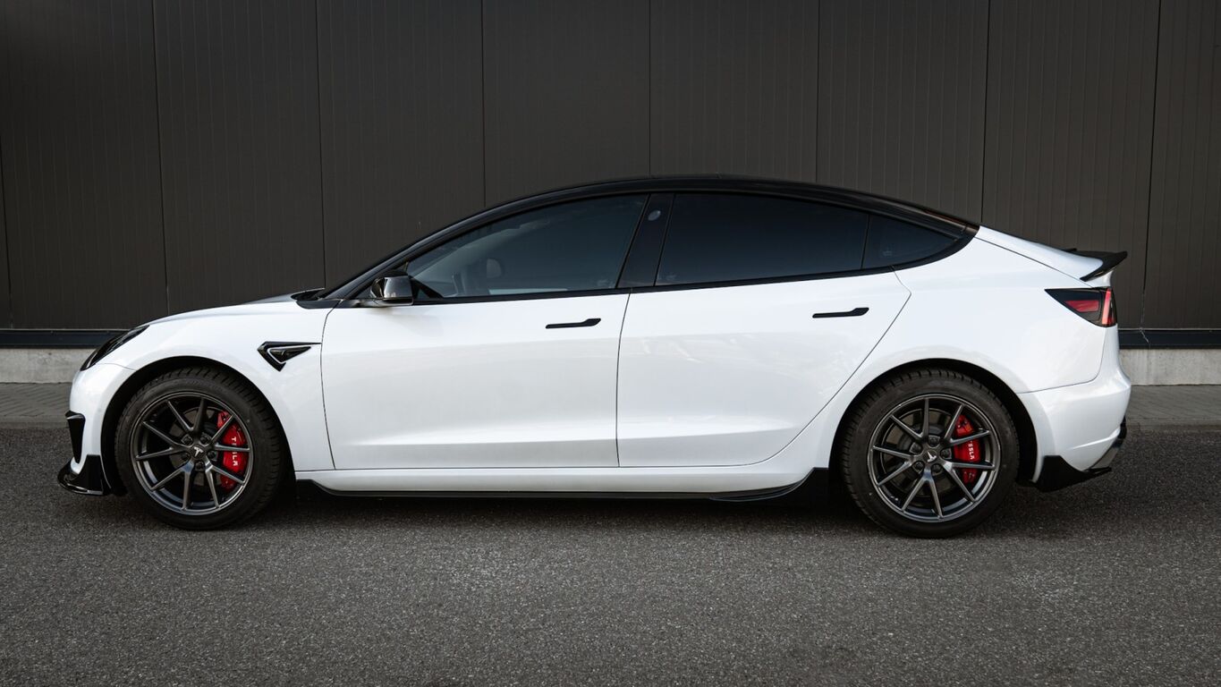 Tesla Model 3 - SOOV.ee