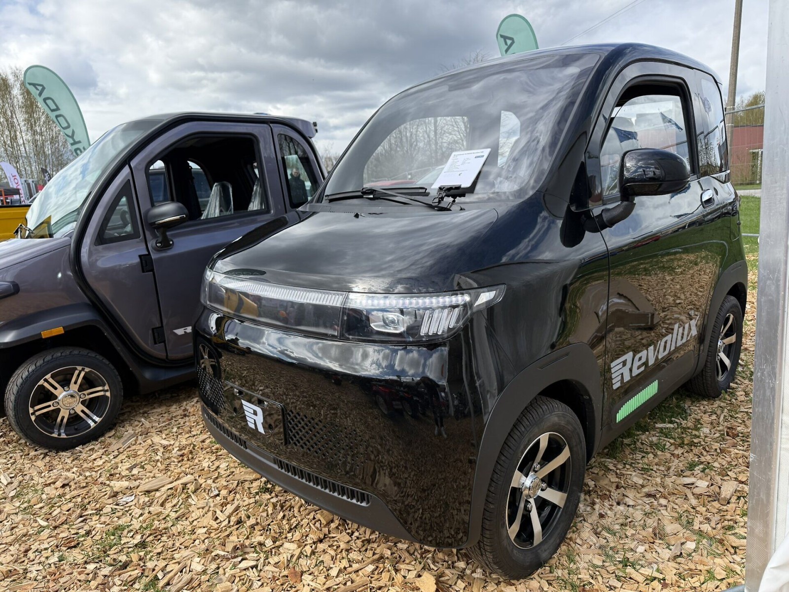 Elektriline mopeedauto AONEW REVOLUX 100 LH-Q 4 kW - SOOV.ee