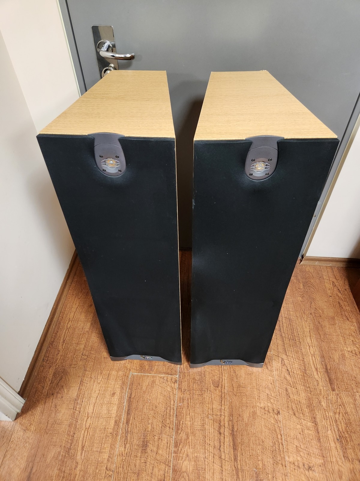 INFINITY DELTA 40 HIFI FLOORSTANDING SPEAKERS - Soov.ee