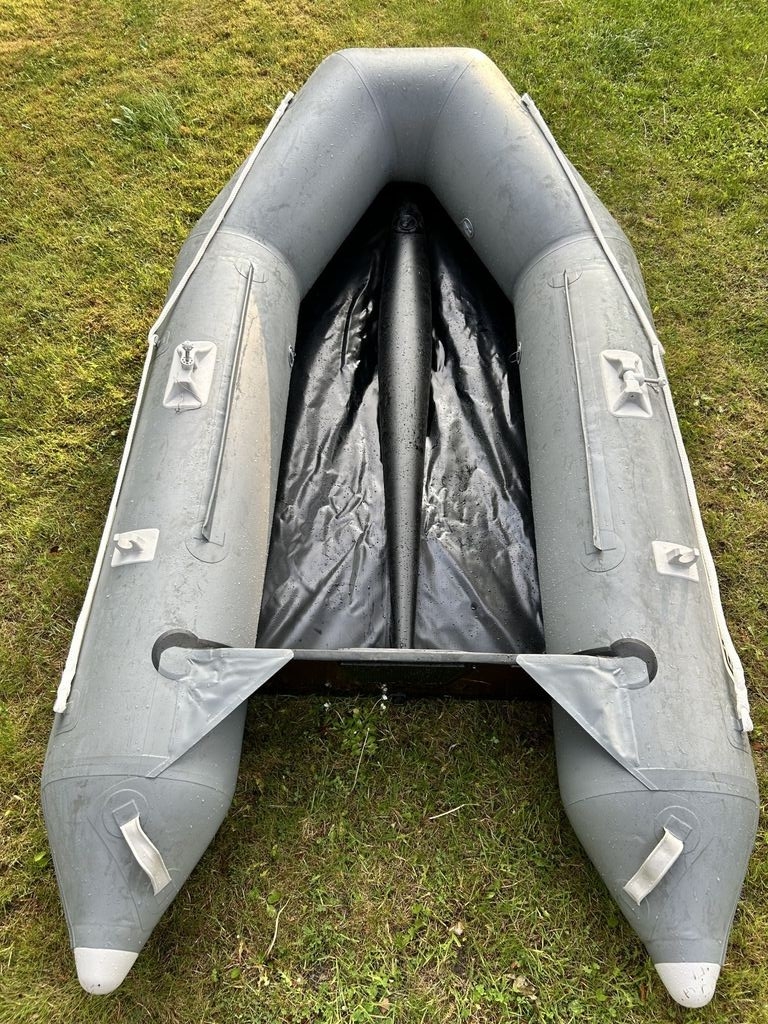 Kummipaat Gladiator AK280 - SOOV.ee