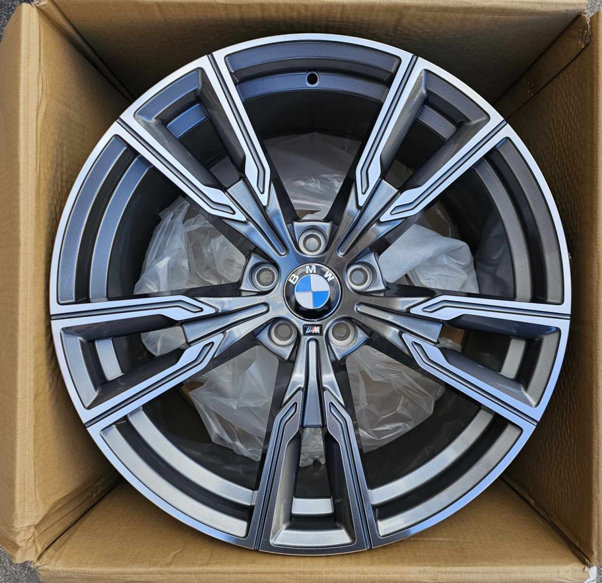 R20 veljed 5x120 BMW X5/X6/F15/F16/E70/E71/E53 - Soov.ee