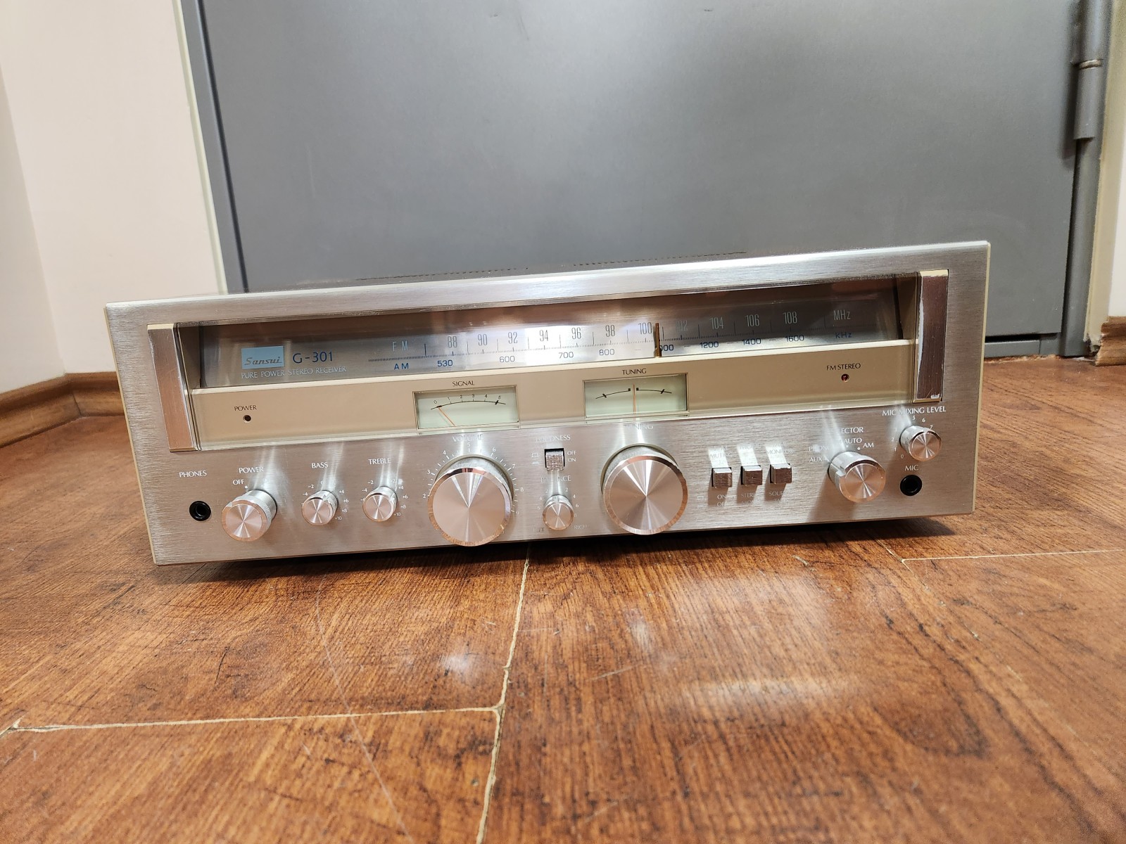 Sansui G-301 AM/FM Stereo Receiver - SOOV.ee